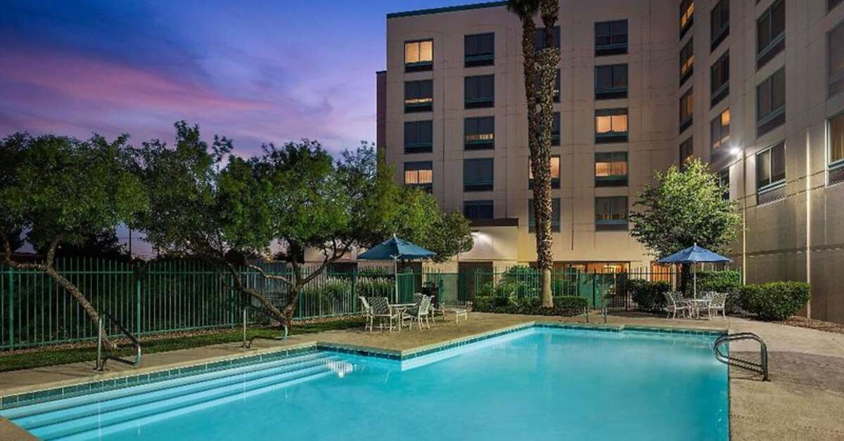 DoubleTree by Hilton Hotel Las Vegas Airport in Las Vegas - dé ...