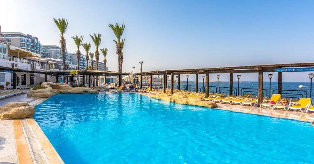 AX Sunny Coast Resort in Qawra - dé VakantieDiscounter