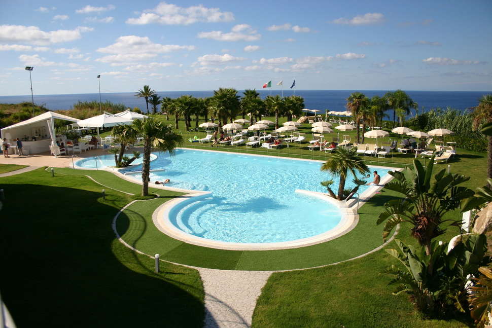 Infinity Resort Tropea - Parghelia | HolidayDiscounter