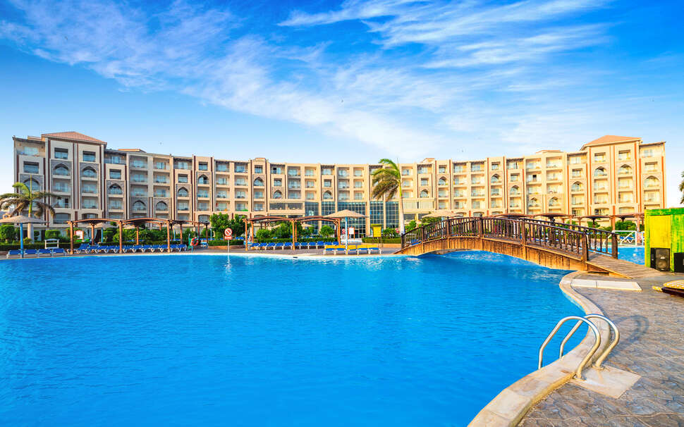 Sunrise Alora Aqua Park Resort - Hurghada | HolidayDiscounter
