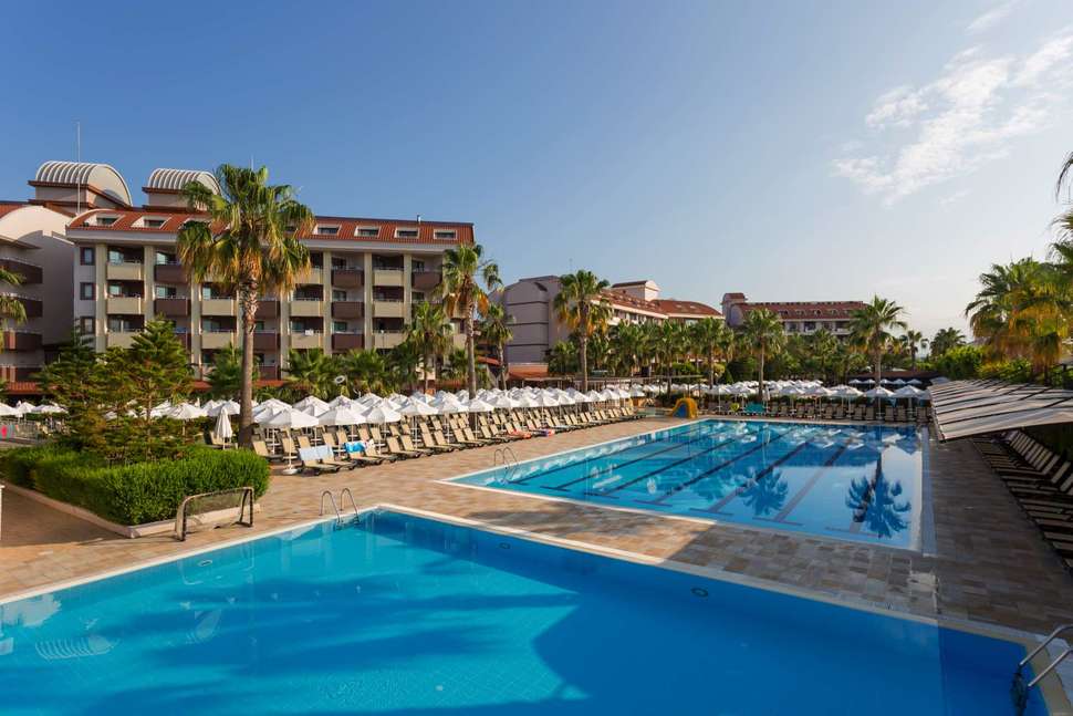 Hane Family Resort - Side | HolidayDiscounter