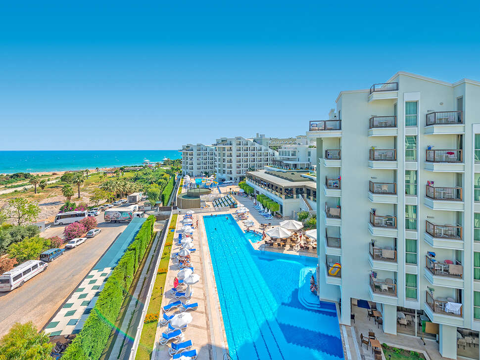 Royal Atlantis Spa & Resort - Side | HolidayDiscounter