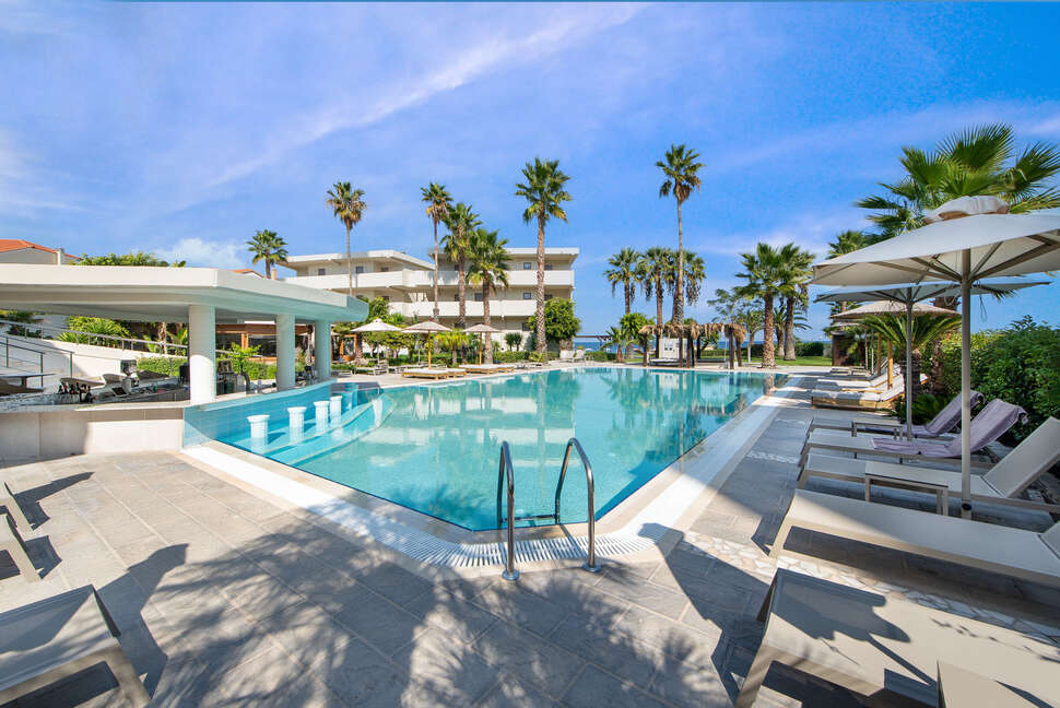 Ixia Dream Beachfront Hotel in Trianda (Ialyssos) - dé VakantieDiscounter