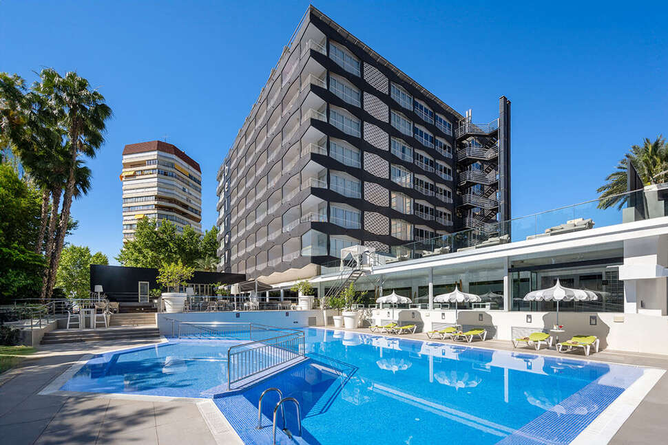 Climia Belroy Hotel in Benidorm - dé VakantieDiscounter