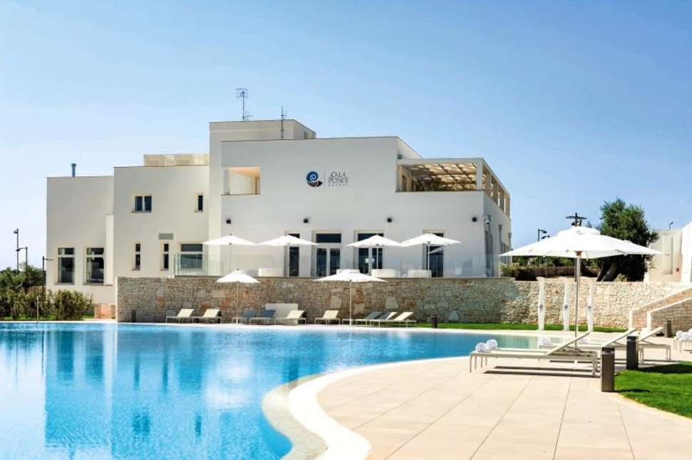Cala Ponte Hotel in Polignano a Mare - dé VakantieDiscounter
