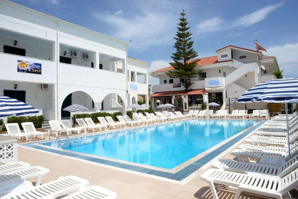 Chandris Appartementen in Kávos - dé VakantieDiscounter