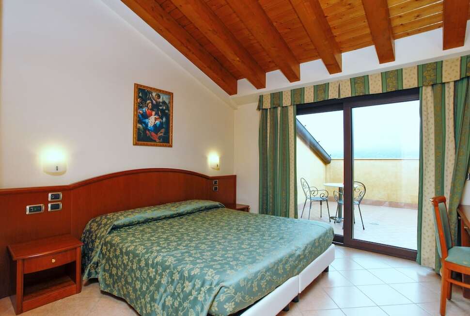 Garda Family House - Castelletto di Brenzone | HolidayDiscounter