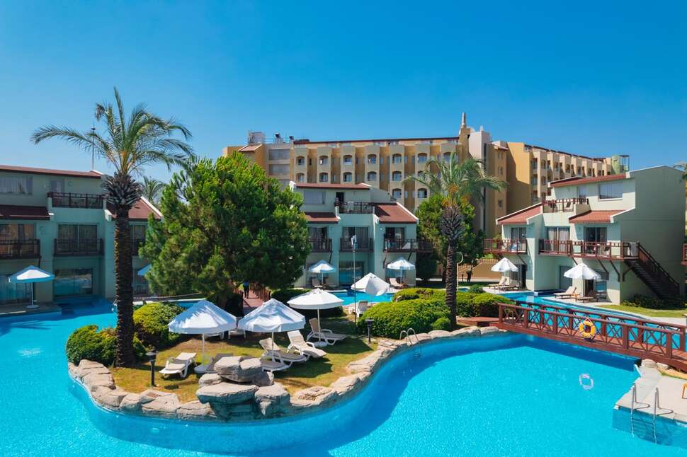 Selectum Family Resort Side - Kizilagaç | HolidayDiscounter