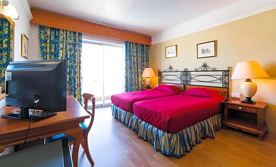 Topaz Hotel in Bugibba - dé VakantieDiscounter